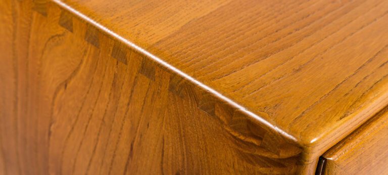 Ercol Furniture Restoration – Ludovic Potts